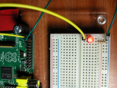 Rasberry Pi | GPIO Examples 1 - A single LED | Gordons Projects